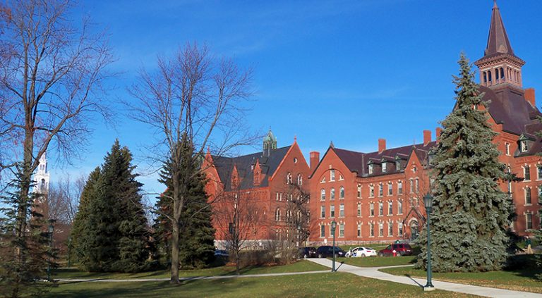 College Profile: University of Vermont (UVM) – Doing College